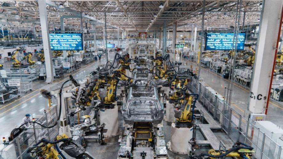 CATL inaugurates “factory-in-factory” battery production at Seres ...